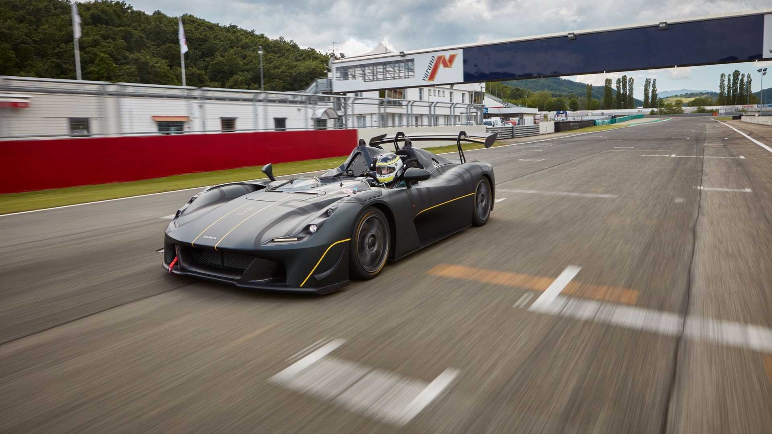 Dallara cria “monstro” para pista com 500 cv | Auto Drive