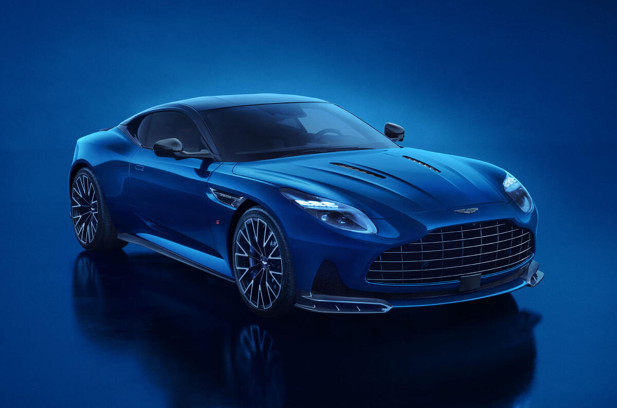 Aston Martin DB12 S tem 700 cv | Auto Drive