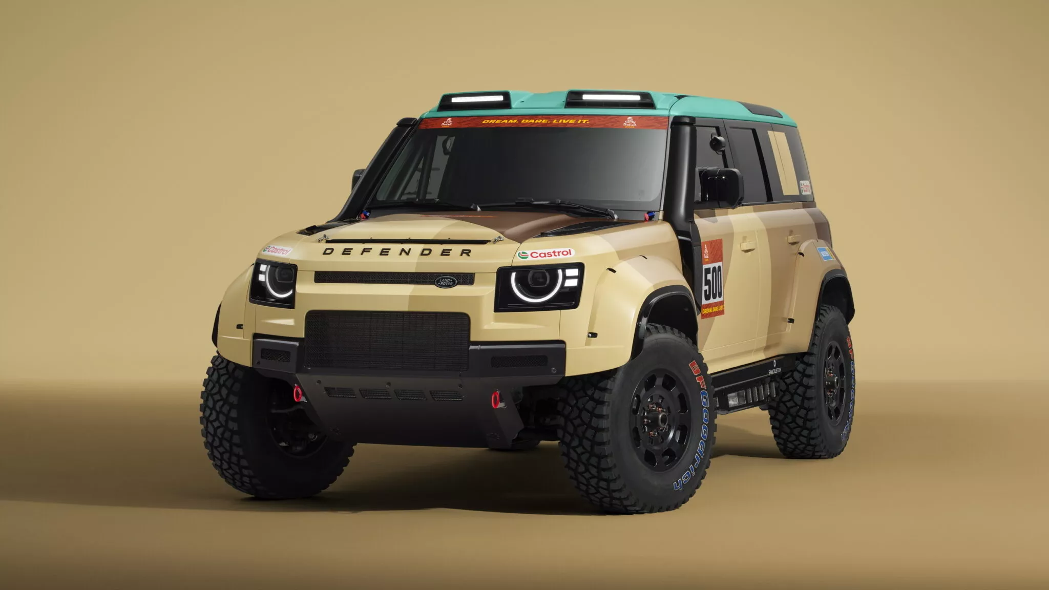 Land Rover estreia Defender D7X-R para atacar o Dakar | Auto Drive